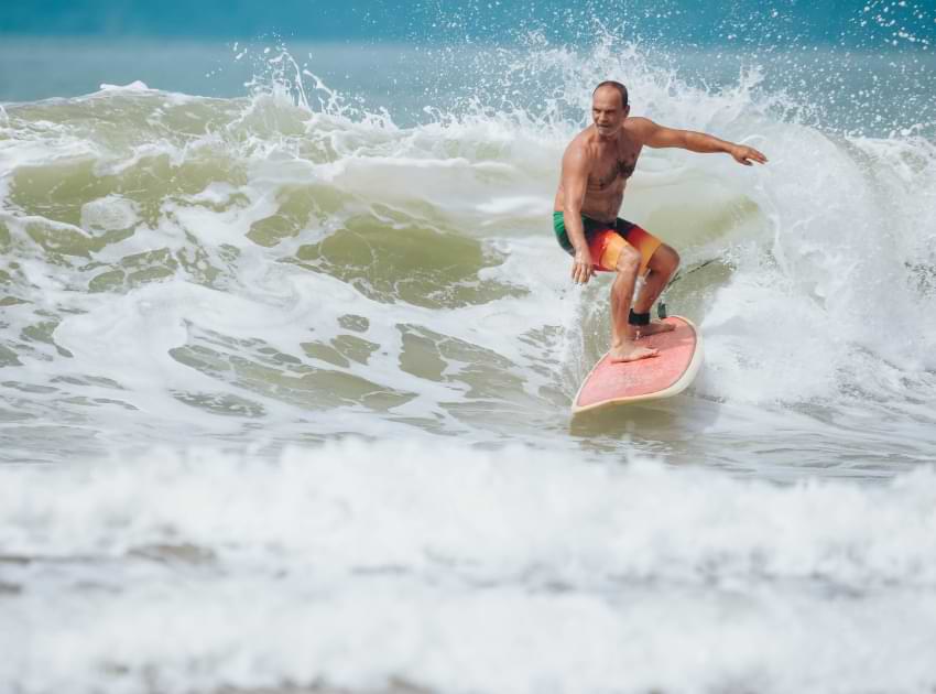 Aprendiendo a surfear a los 40, 50 y más allá - Rural Surf